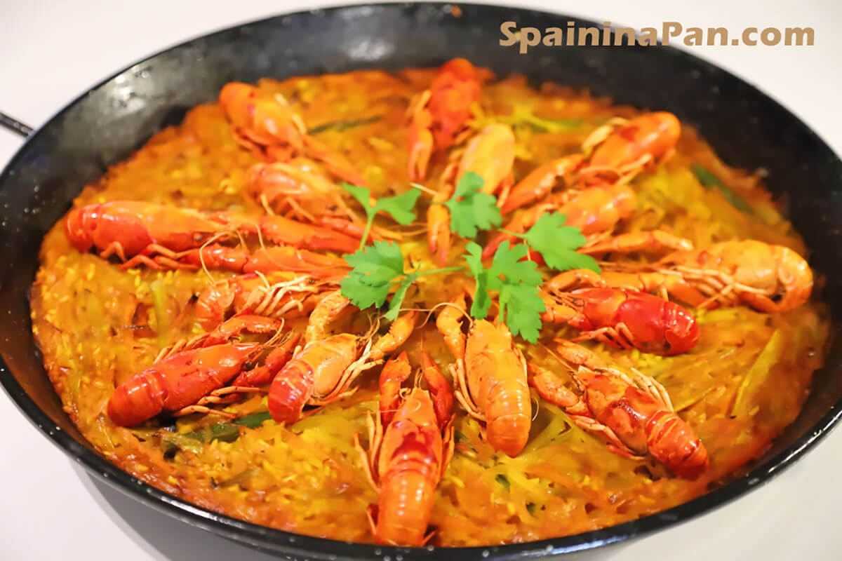 The Crayfish Paella Recipe Like They Make Them in Spain